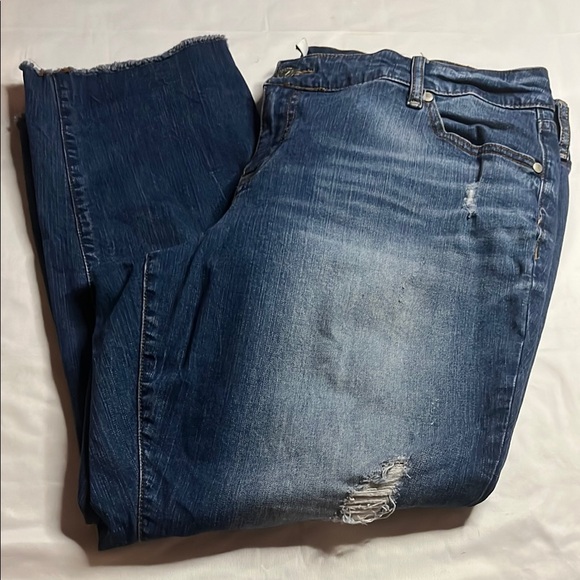 torrid | Jeans | Torrid Distressed Jeans | Poshmark
